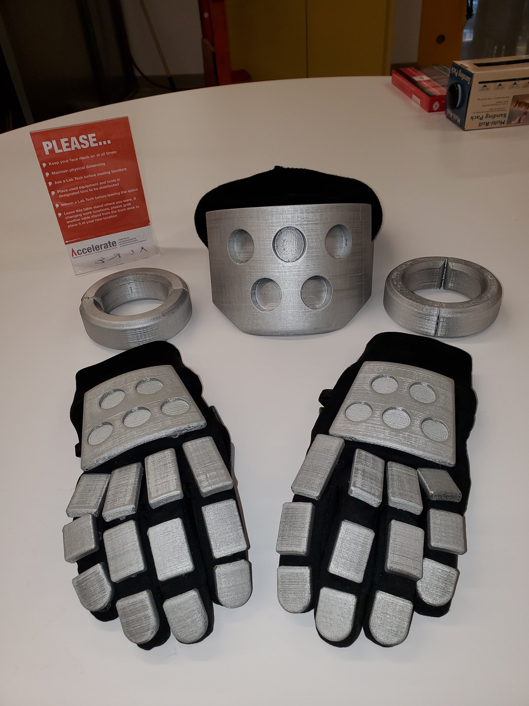 Fire Force - Glove and Neck Guard Set (STL File)